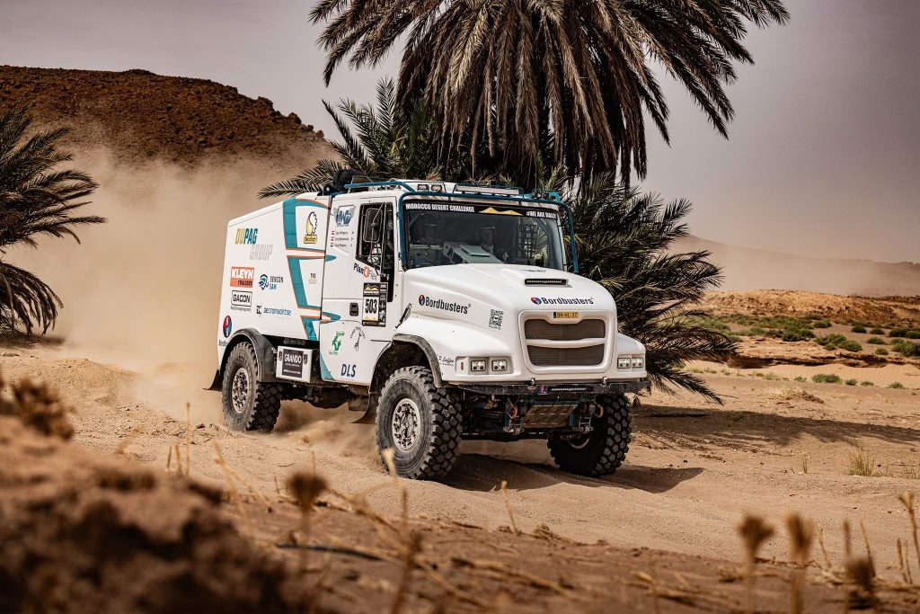 MDC etappe 6: Ingekorte special en rokende Huzink – RallyTrucks